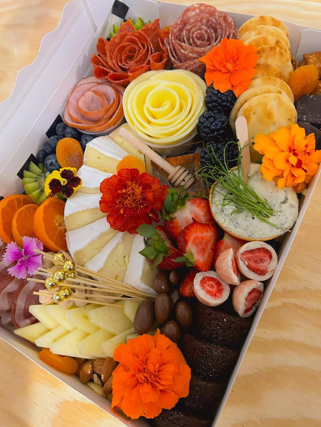 Caja de charcutería para 7 a 8 personas – Candylian Factory pr